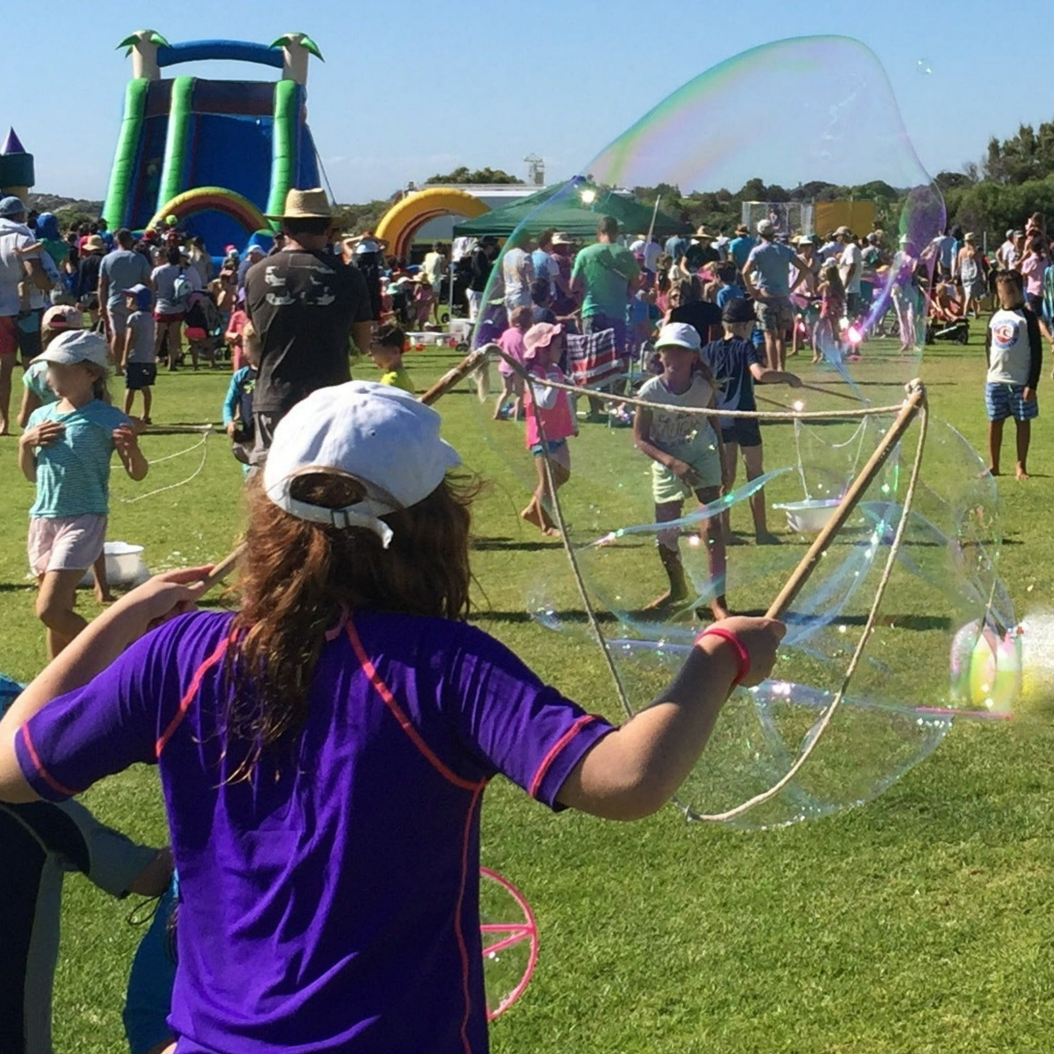 Bubbles – Einsteins Australia Store
